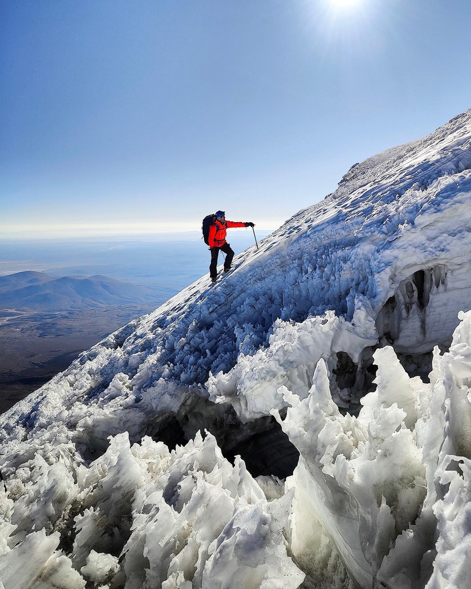 GOOD FORM WITH LUKE RICHMOND